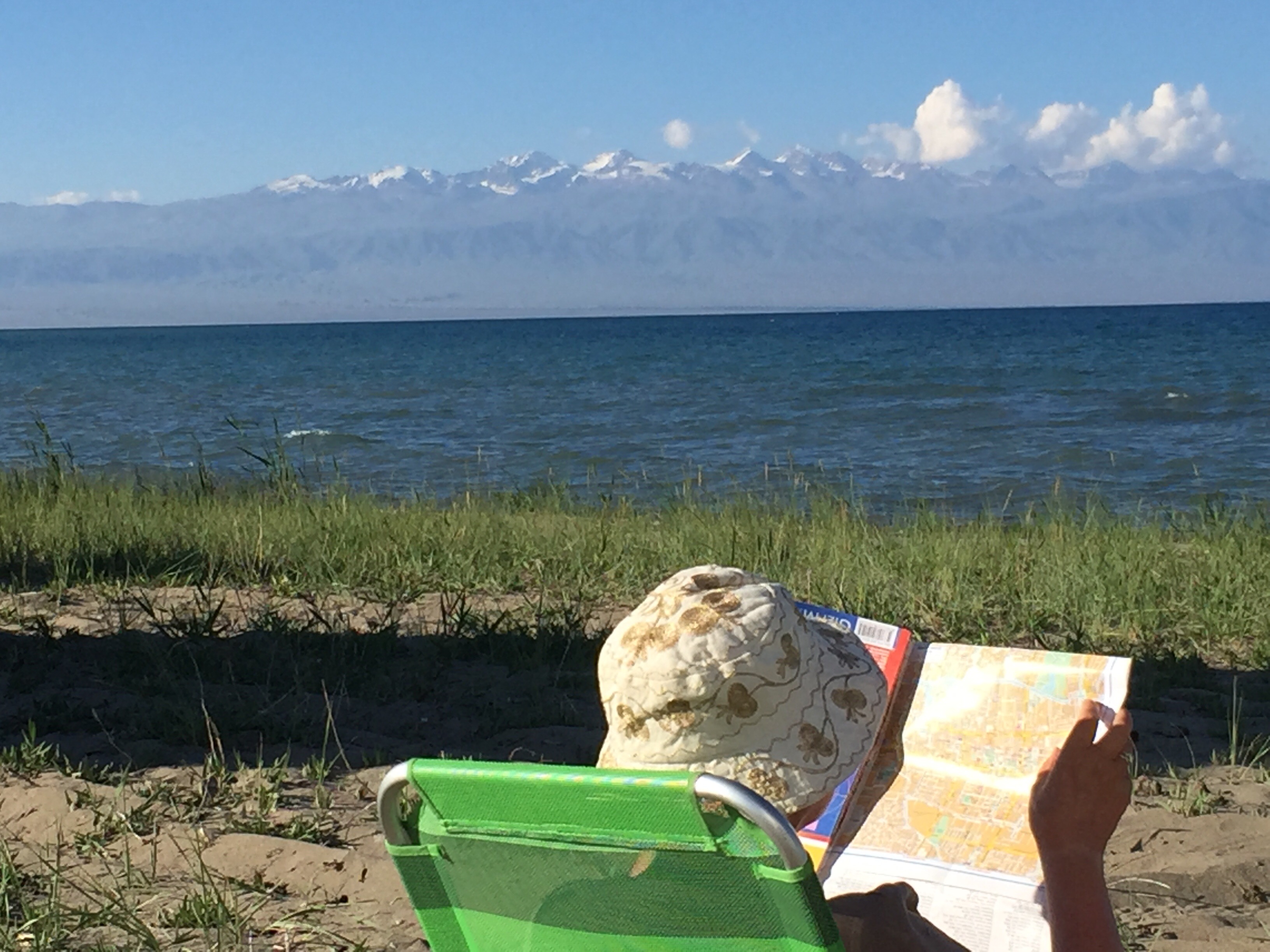 11. Juli 2016 Zum Issyk Kul See, dem kirgisischen Meer, dem See der ...